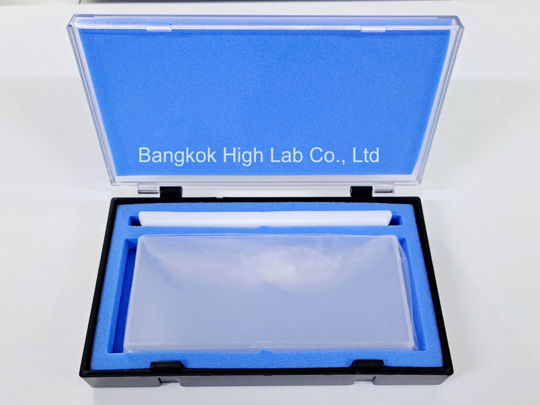 Cuvette - Bangkok High lab